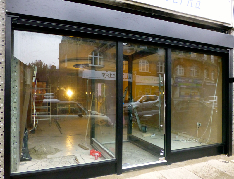Aluminium Shop Fronts London, Repair & Services |Nationwide Shopfront