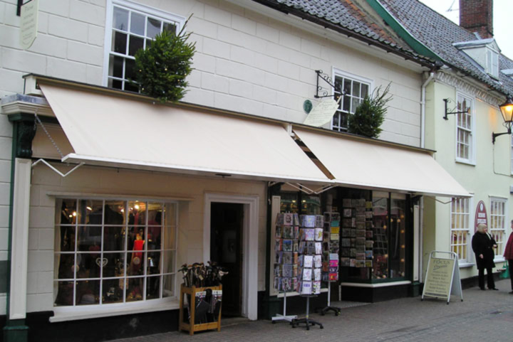 Best Timber Shop Fronts London | Timber Shopfronts